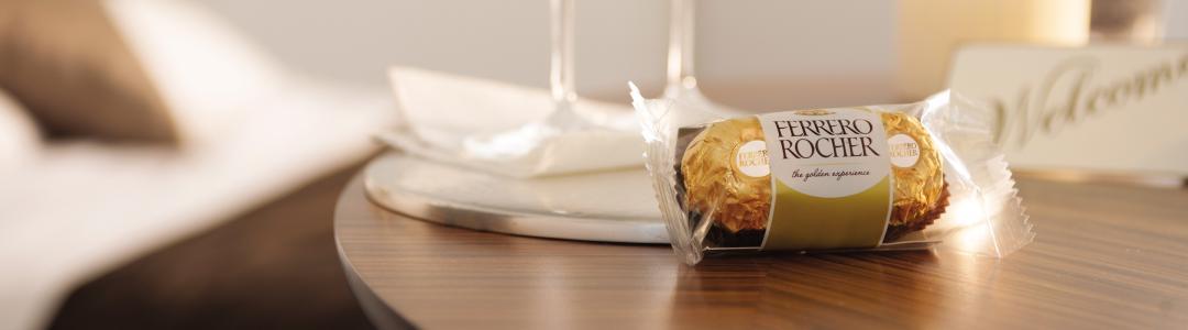 Ferrero Rocher Chocolate Gift Box 48 Pack (600g) wholesale in Australia ...