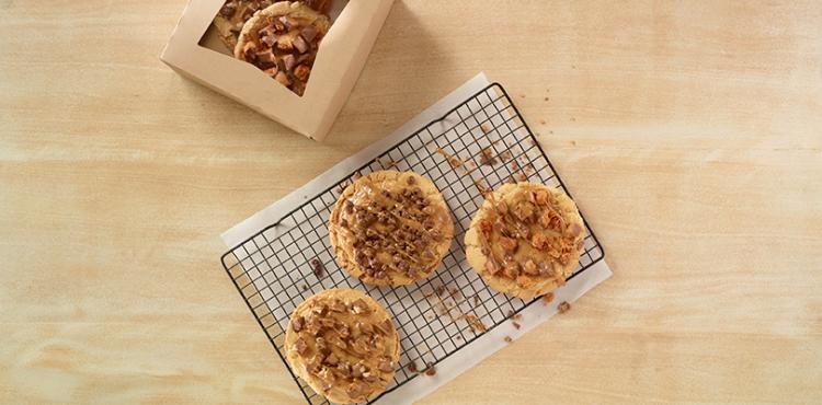 Baby Ruth® Kitchen Sink Blondies with Nutella recipe